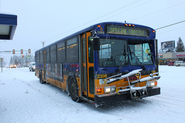 Metro: Buses on snow routes “until further notice” – Seattle Transit Blog