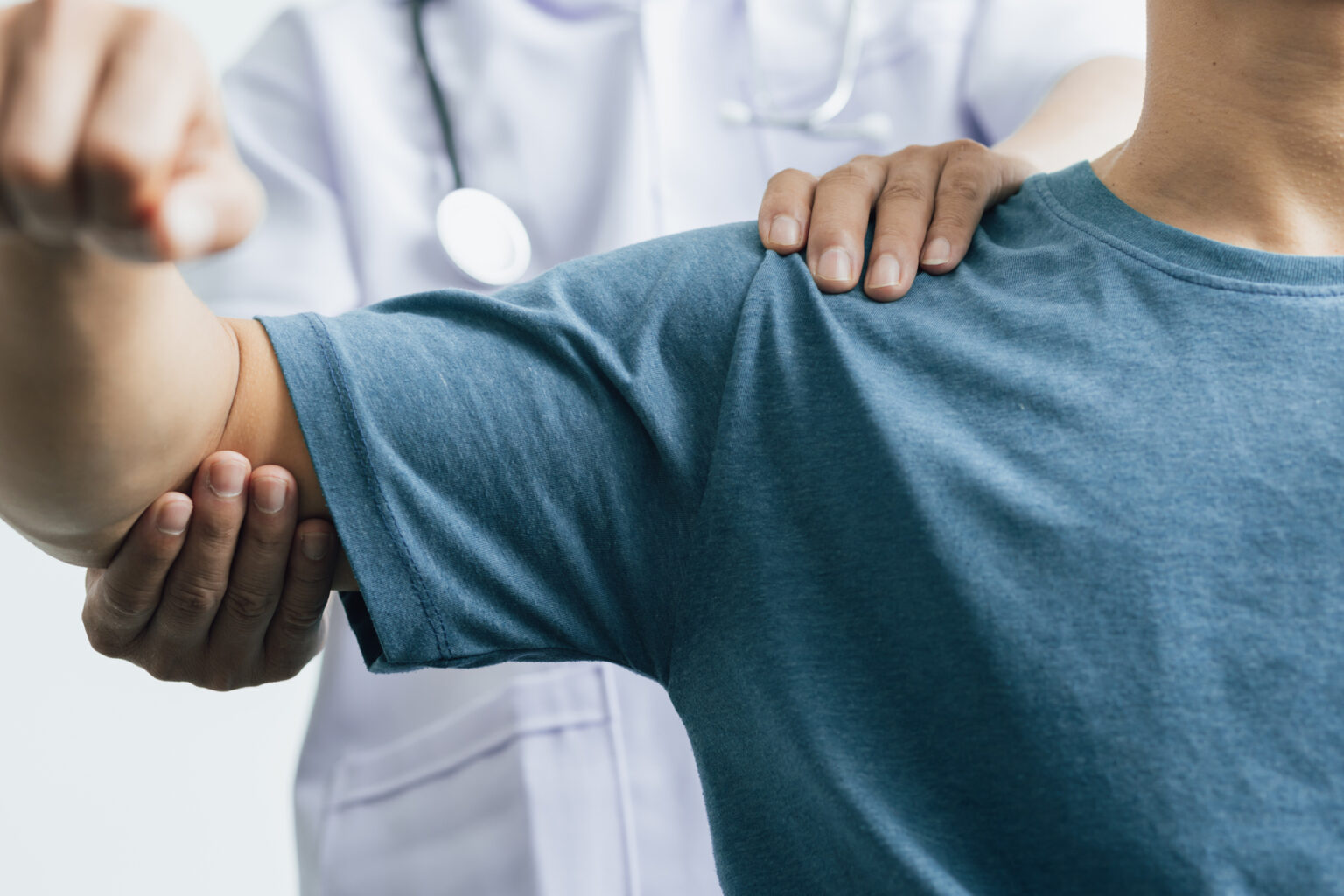 Arm and Shoulder Pain | Southwest Health