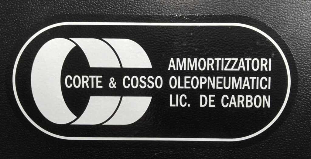 91Z | Corte & Cosso hood strut sticker | Kilimanjaro Designs