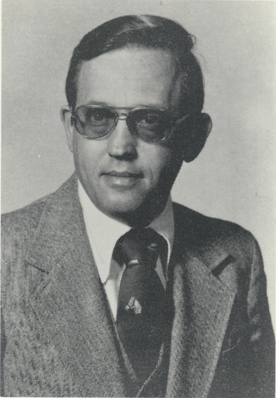 This online memorial is dedicated to Albert Walinski. It is a place to ...