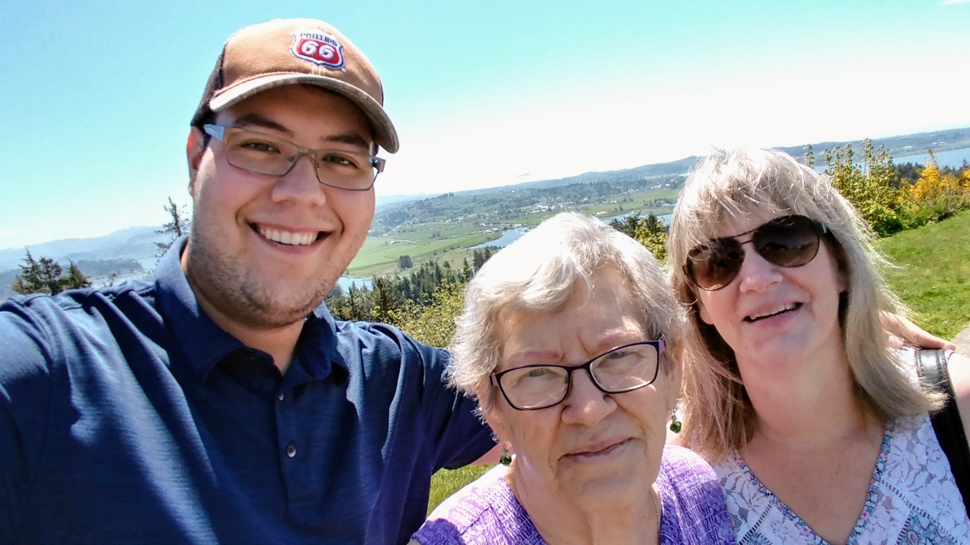 This online memorial is dedicated to Audrey June (Clark) Barr. It is a ...