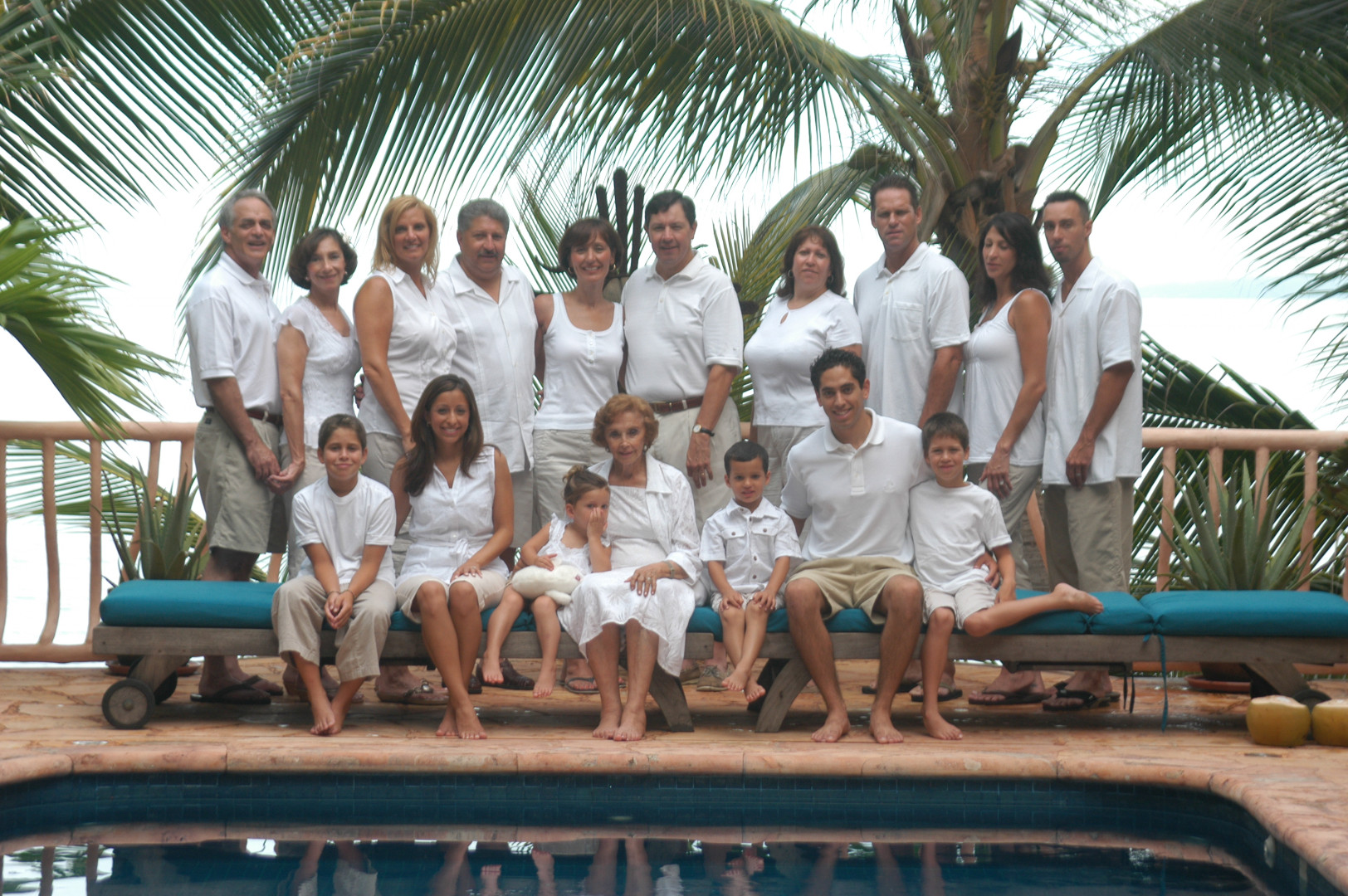 This online memorial is dedicated to Blanca Estela Miller (Colunga). It ...