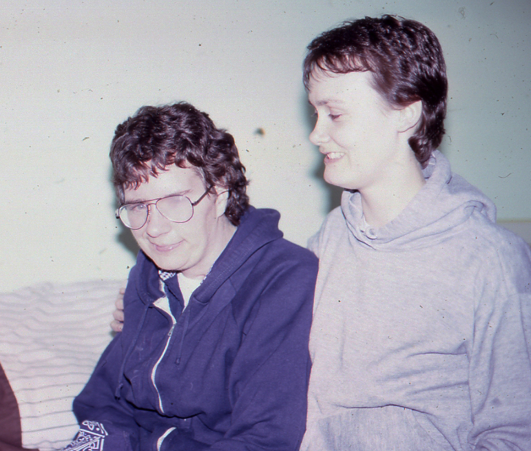 This online memorial is dedicated to Carol "Carrie" Dearborn. It is a ...