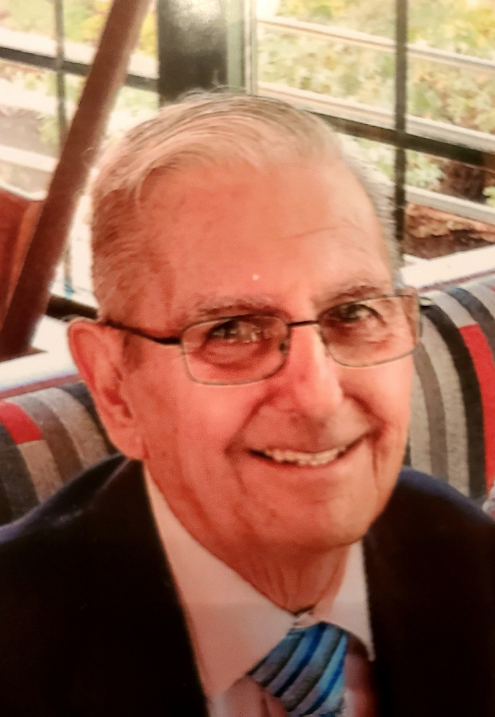 This online memorial is dedicated to Charles E. Morin, Jr.. It is a ...