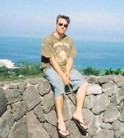 This online memorial is dedicated to Christopher Birdsong. It is a ...