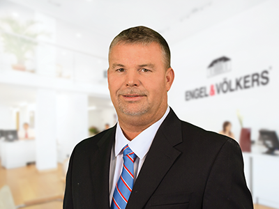 This online memorial is dedicated to David Whittaker. It is a place to ...