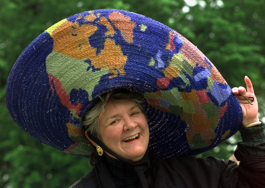 This online memorial is dedicated to Donna "Dee Dee" Shell. It is a ...