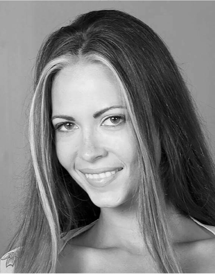 This online memorial is dedicated to Heidi Ann Newton. It is a place to ...