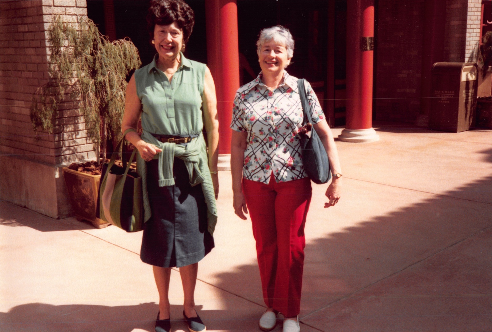 This online memorial is dedicated to Helen Rose Gottschalk. It is a ...