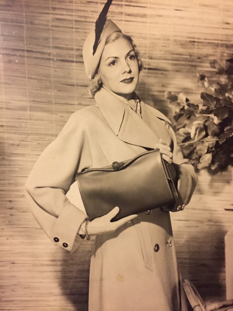 This online memorial is dedicated to Jean Cannon. It is a place to ...