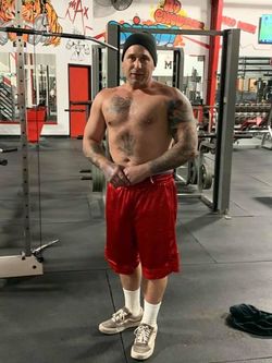 This online memorial is dedicated to Jeremy Stuart Smith. It is a place ...