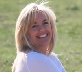 This online memorial is dedicated to Kathy Moore Navarro. It is a place ...