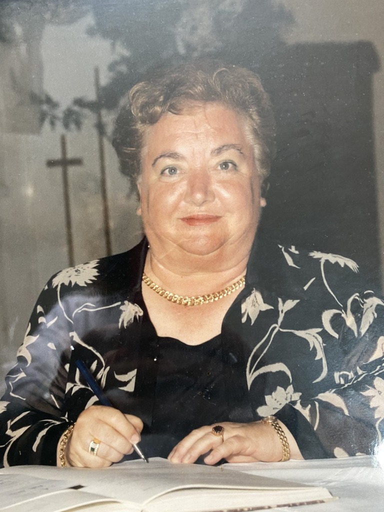 This online memorial is dedicated to Laura Gambini. It is a place to ...