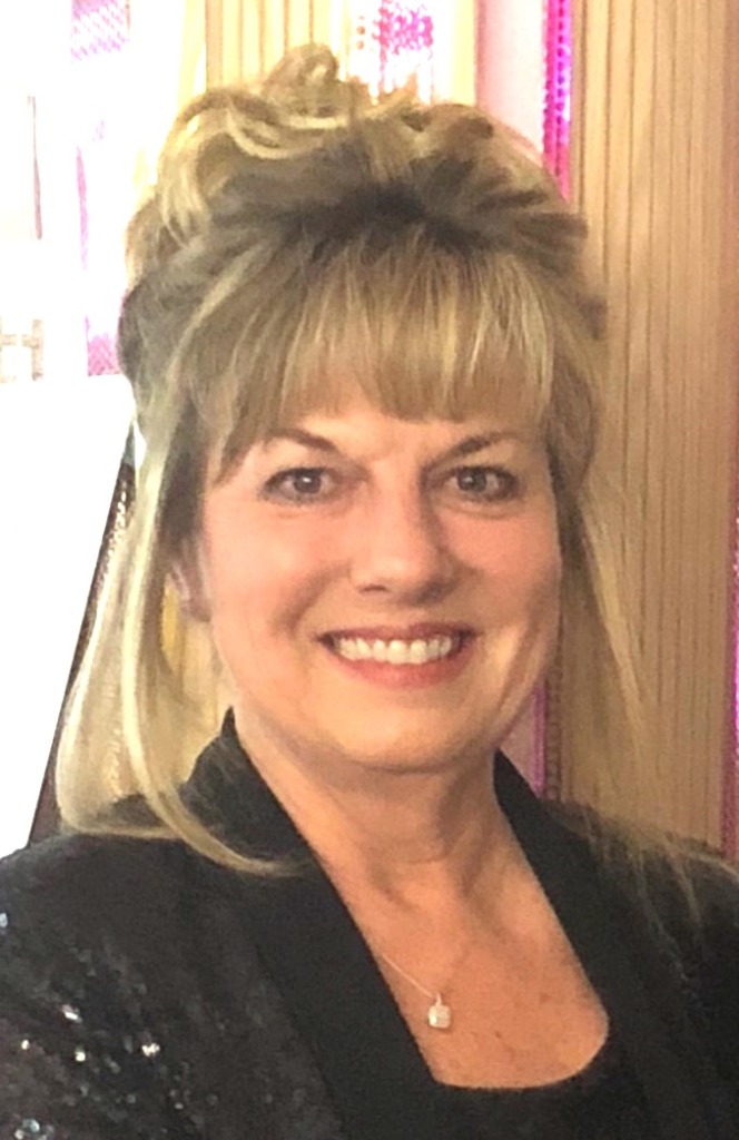 This Online Memorial Is Dedicated To Lisa Mcquade It Is A Place To