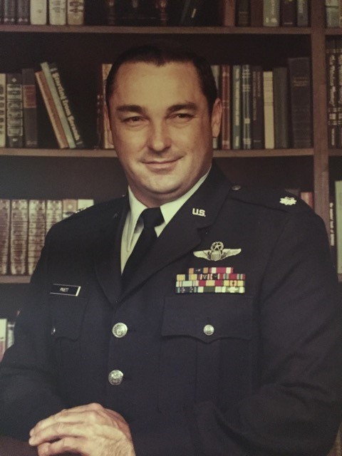 This online memorial is dedicated to Lt. Col. Travis F. Pruett, USAF ...