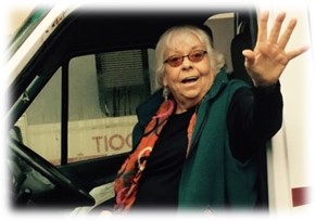 This online memorial is dedicated to Lynn Davis. It is a place to ...