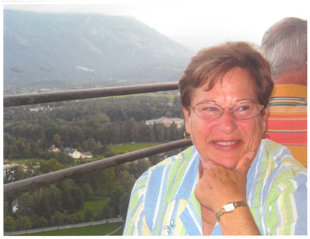 This online memorial is dedicated to Marie Holmes. It is a place to ...