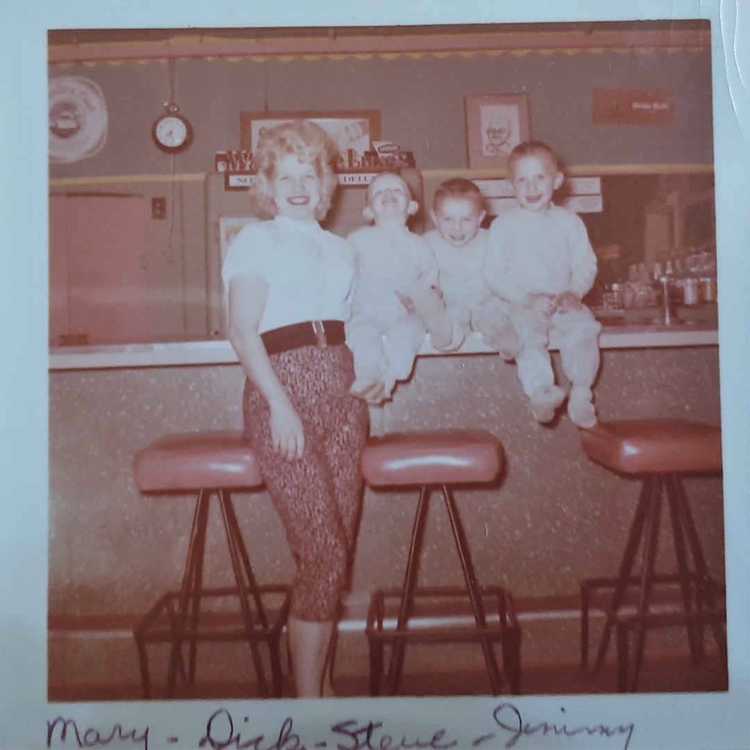 This online memorial is dedicated to Mary Lou Lou Redmond. It is a ...