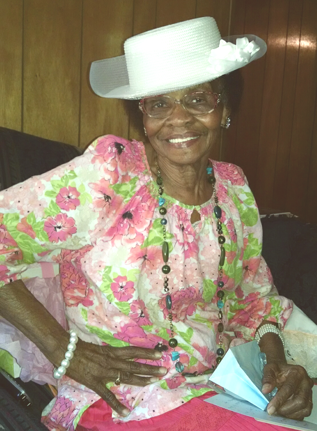 This online memorial is dedicated to Mary Troutman Vinson. It is a ...