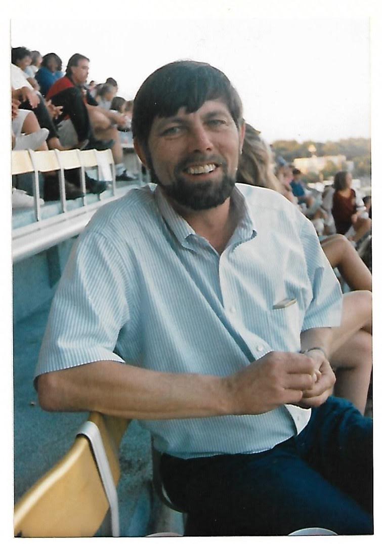 This online memorial is dedicated to Michael Lee Mullins. It is a place ...