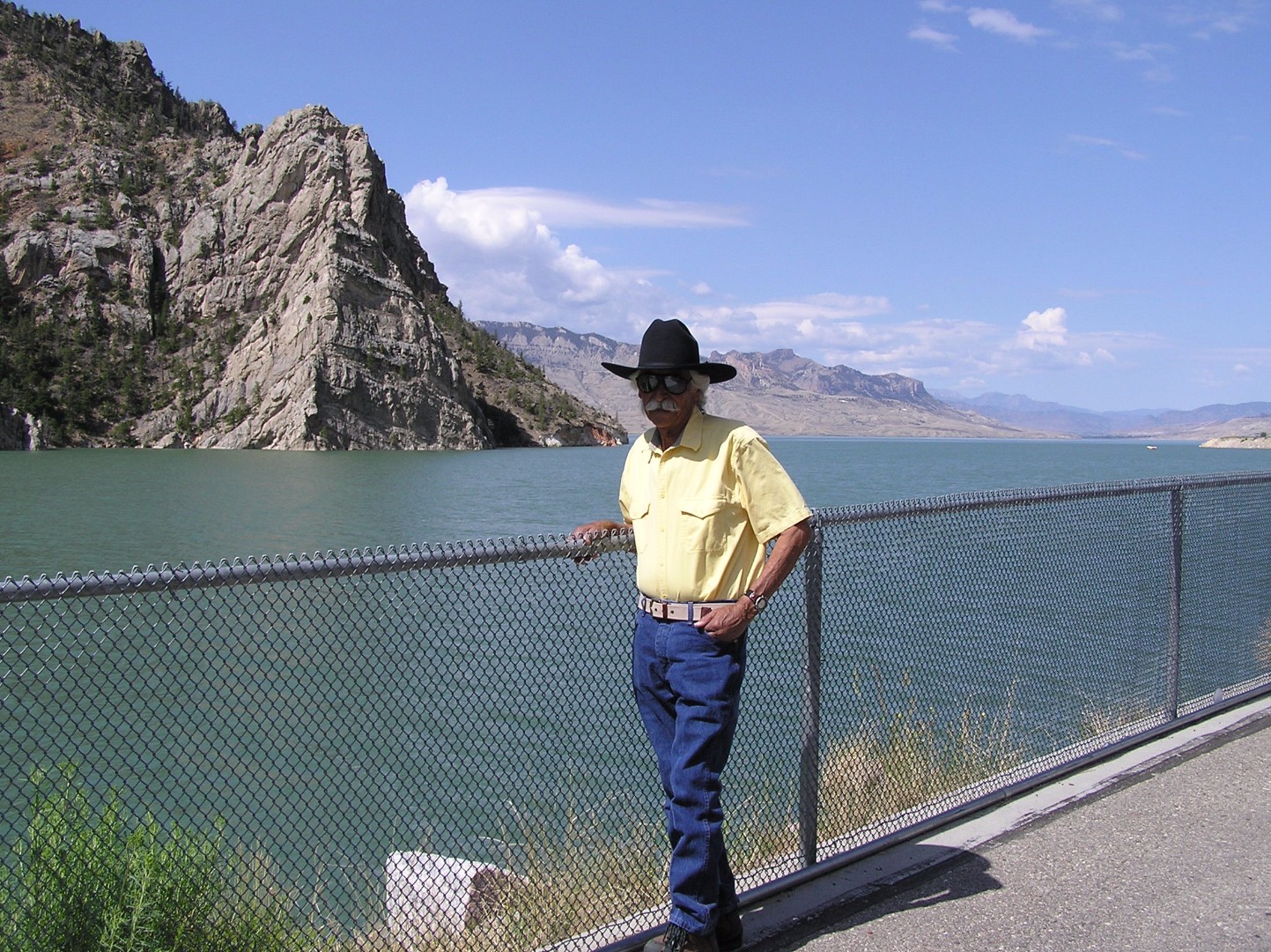 This online memorial is dedicated to Mike Peter Suniga. It is a place ...