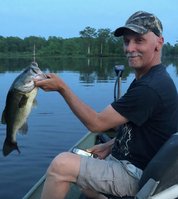 This online memorial is dedicated to Richard Sweeney. It is a place to ...