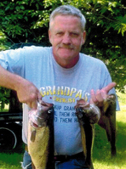 This online memorial is dedicated to Robert "Bob" R. Carr. It is a ...
