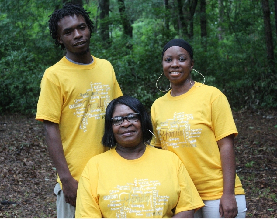 This online memorial is dedicated to Roxie Ann Christopher Canady. It ...