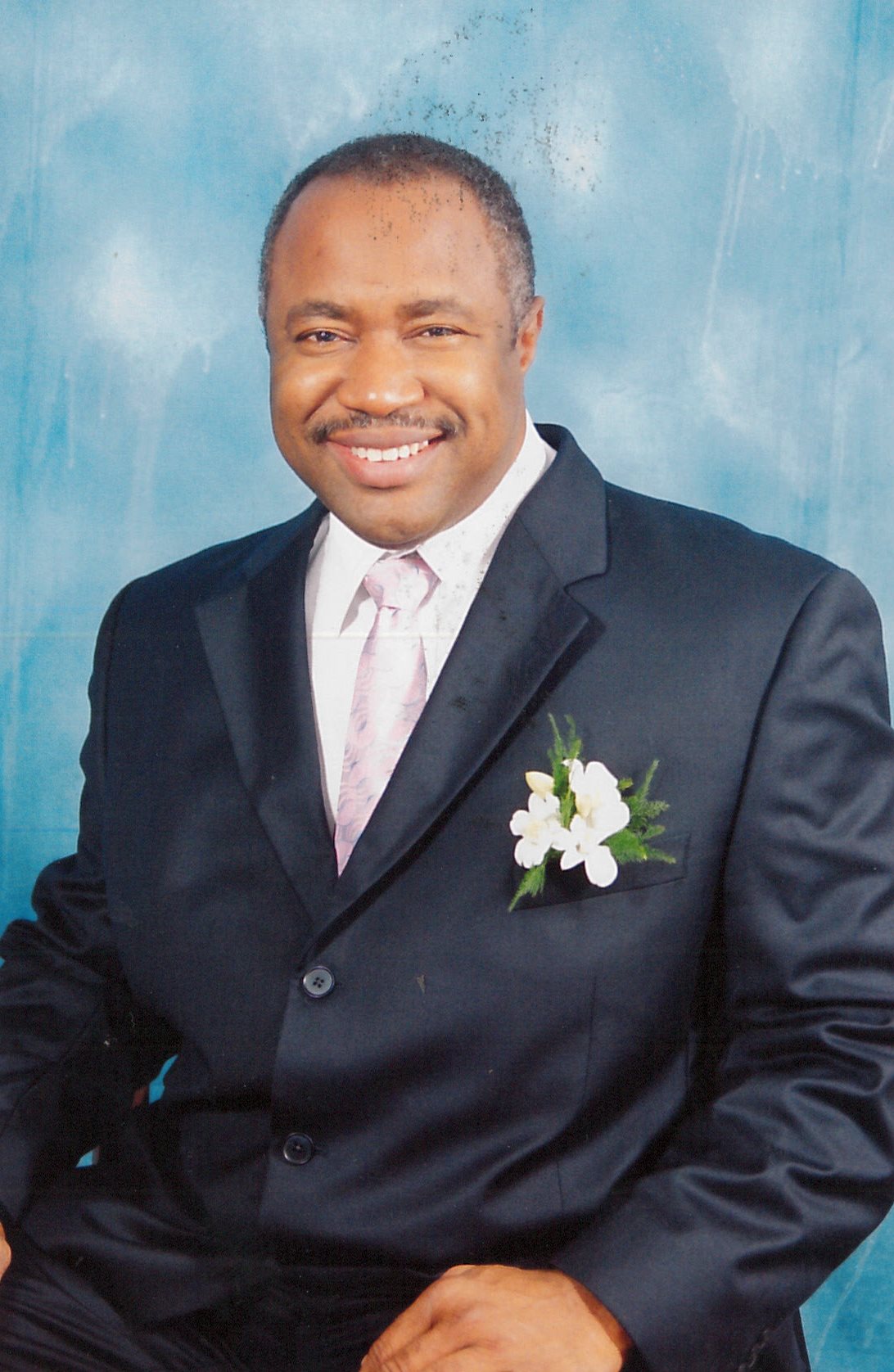 This online memorial is dedicated to Roy Angelo Arnold. It is a place ...