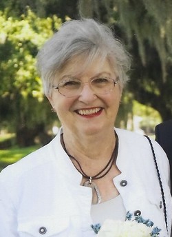 This online memorial is dedicated to Seaborn "Sebie" (Smith) O'Neal ...