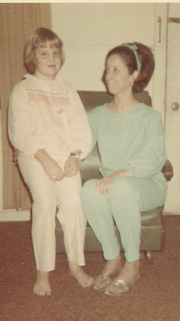 This online memorial is dedicated to Teresa Lynn Gordon. It is a place ...