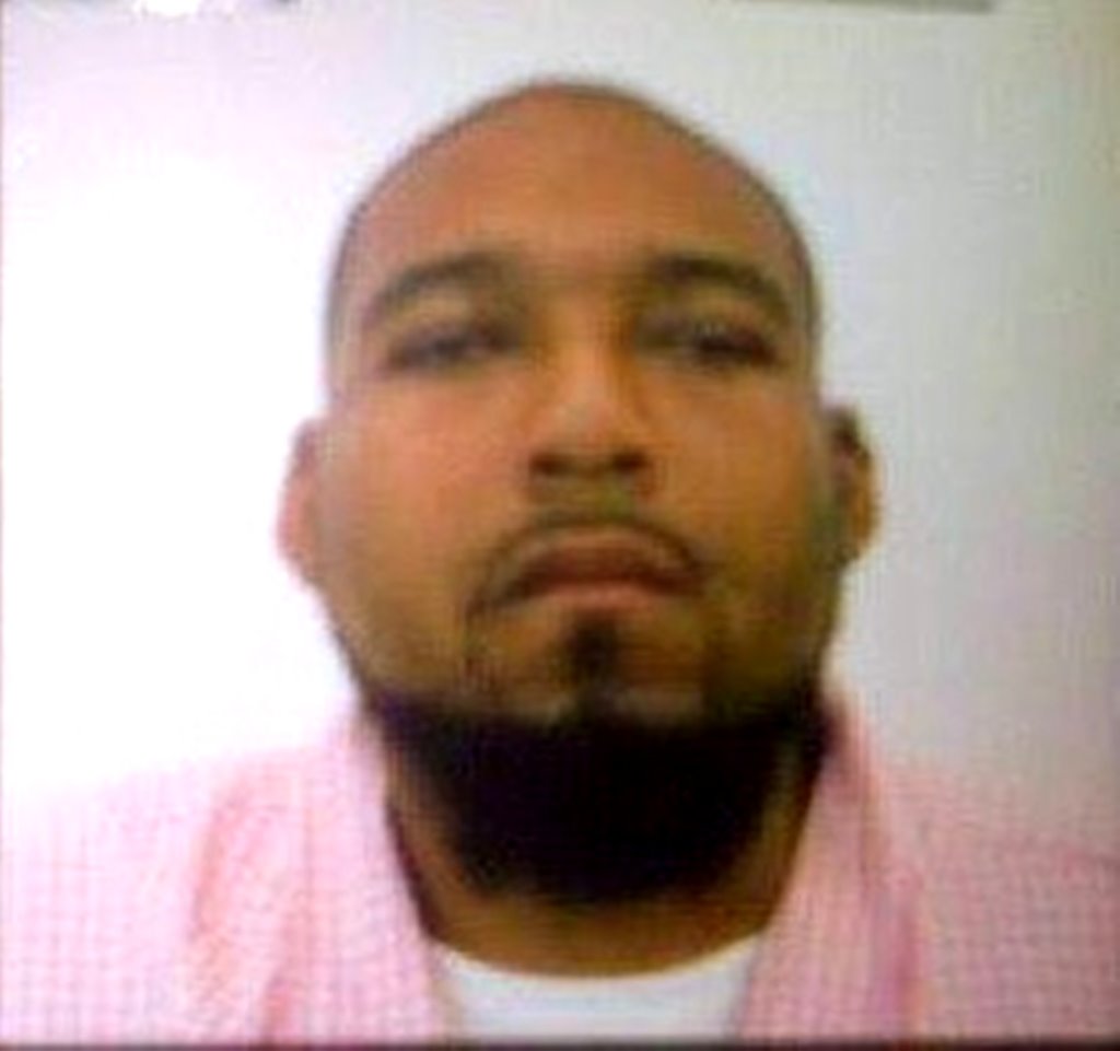 This online memorial is dedicated to Tommell Rodney Dean. It is a place ...