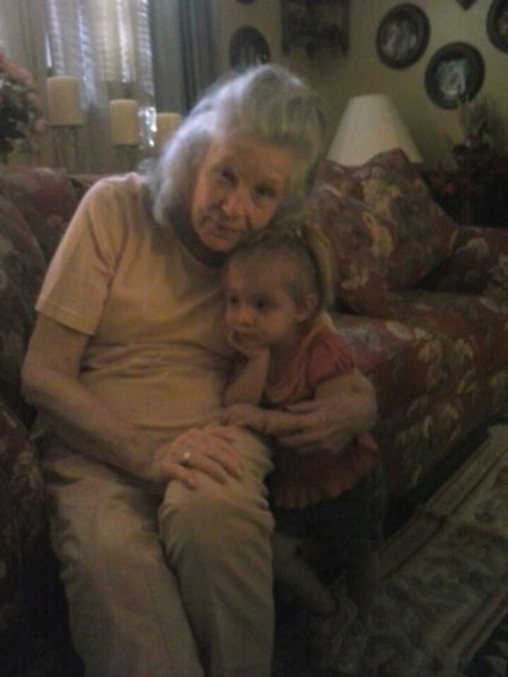 This online memorial is dedicated to Vivian Anne McPhail Payne Godfrey ...