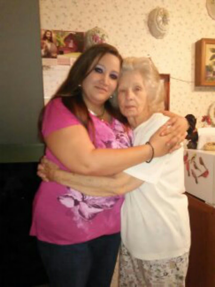 This online memorial is dedicated to Vivian Anne McPhail Payne Godfrey ...