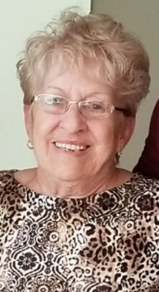 This online memorial is dedicated to Winifred "Winnie" (Dawson) Martin ...