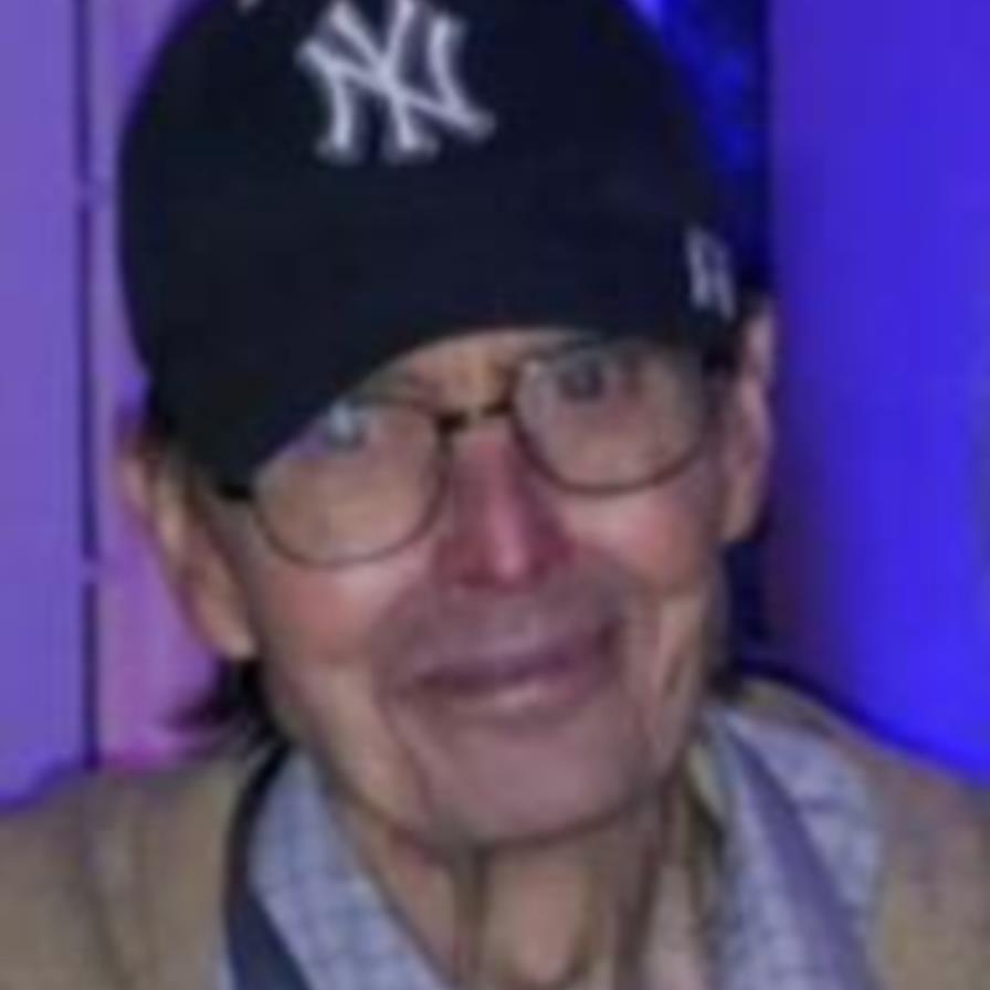 Thomas Rowe's Instagram, Twitter & Facebook on IDCrawl