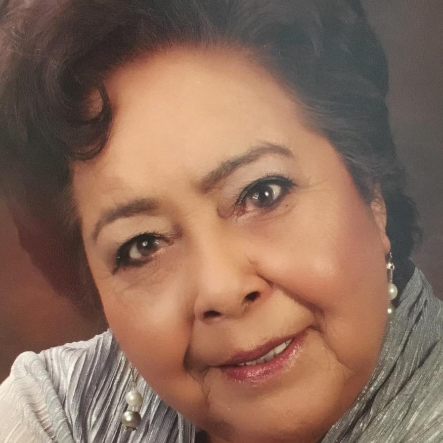 Elvia Perez's Instagram, Twitter & Facebook on IDCrawl