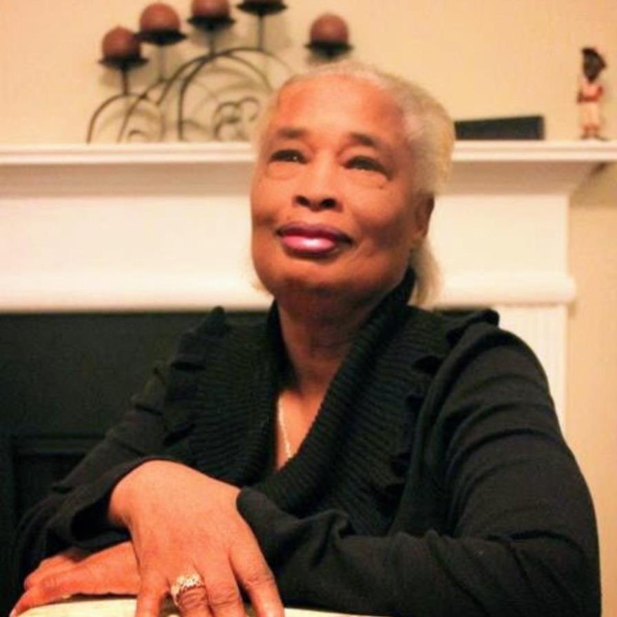 Anna Graham's Instagram, Twitter & Facebook on IDCrawl