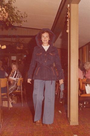 Click here to go to this photo