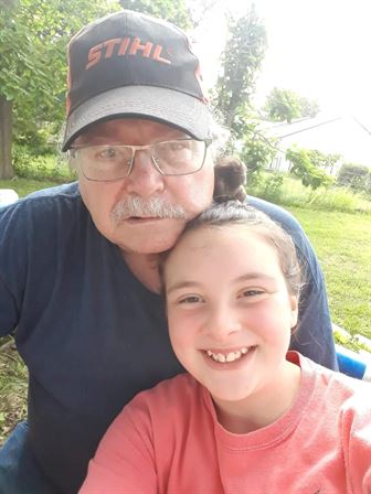 Douglas Hopper's Instagram, Twitter & Facebook on IDCrawl