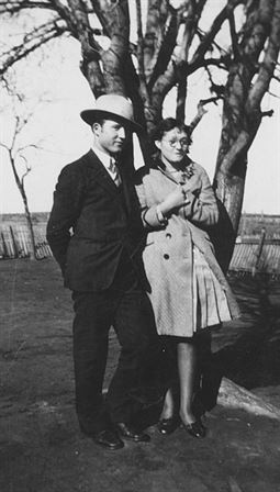 Click here to go to this photo