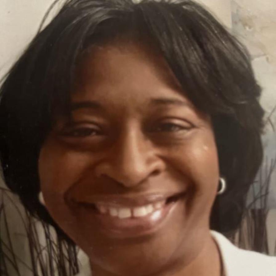 Brenda Smiley's Instagram, Twitter & Facebook on IDCrawl