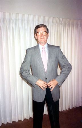 Click here to go to this photo