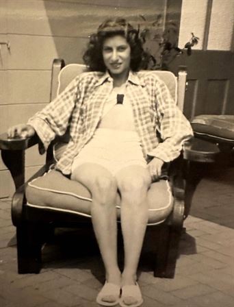 Click here to go to this photo