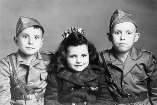 Click here to go to this photo