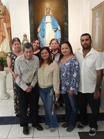 Click here to go to this photo