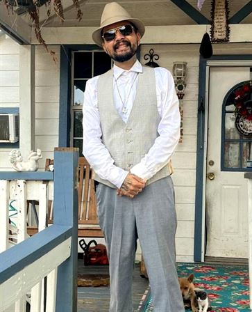 Click here to go to this photo