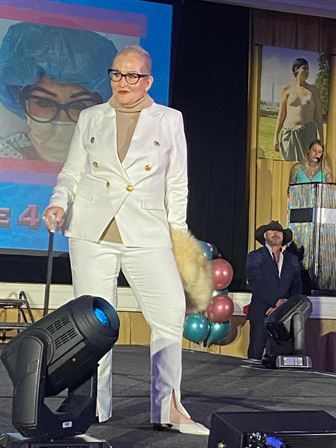 Click here to go to this photo