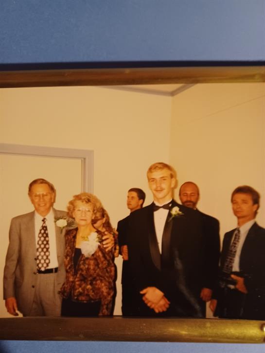 Scott, Grand parent Bezzo's and Stanley Bezzo Jr.