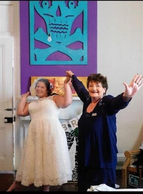 Click here to go to this photo